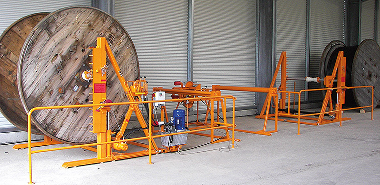 LANCIER CABLE GmbH: Drum lifting, storing and coiling